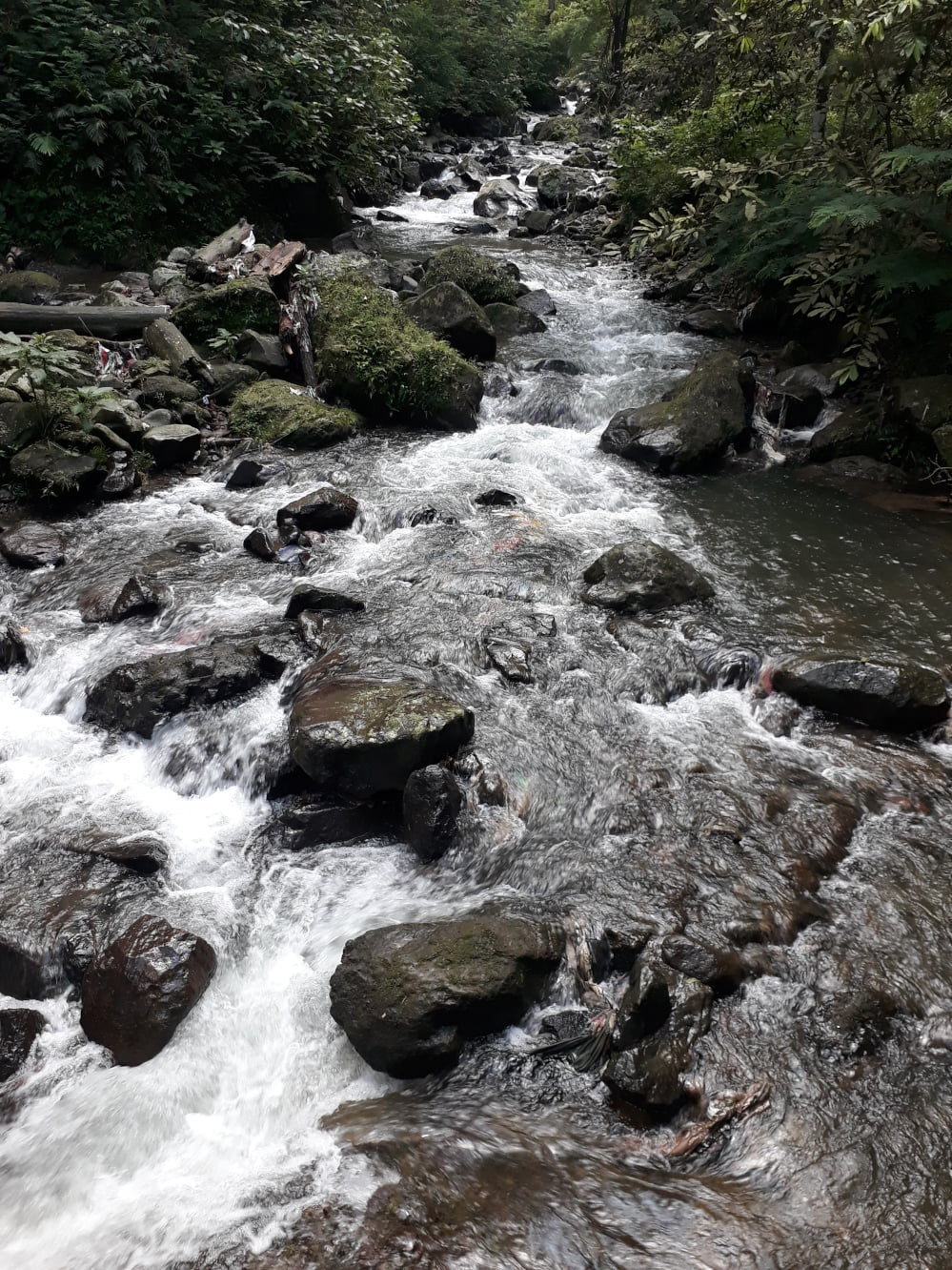Gorojongan Sewu Waterfall - Tawangmangu.net